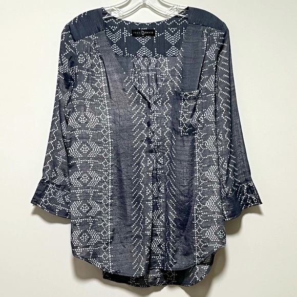 Fred David | Tops | Fred David Chic Grey Blue Tribal Aesthetic Quarter ...